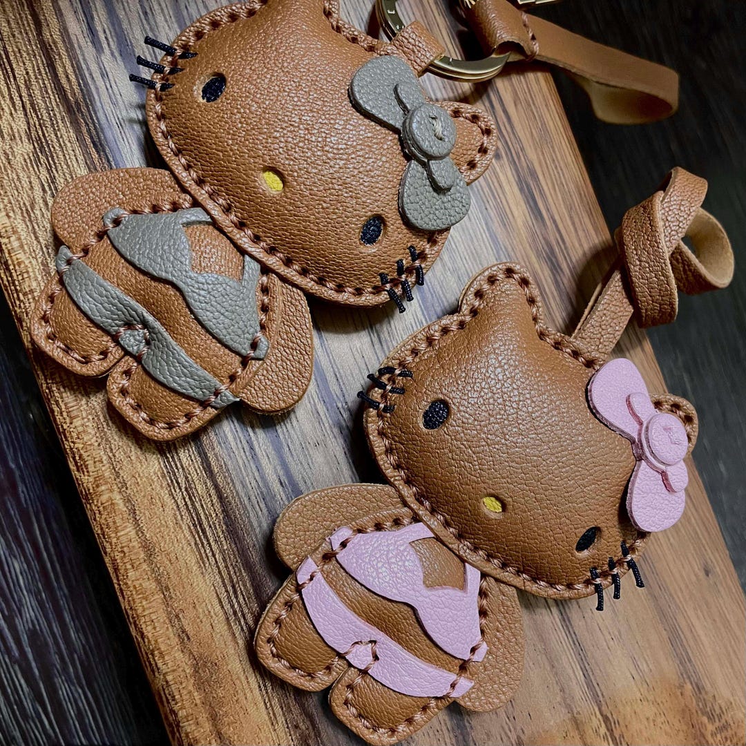 Leather Hello Kitty Charm, Handmade Leather Cat Bag Charm, Leather ...