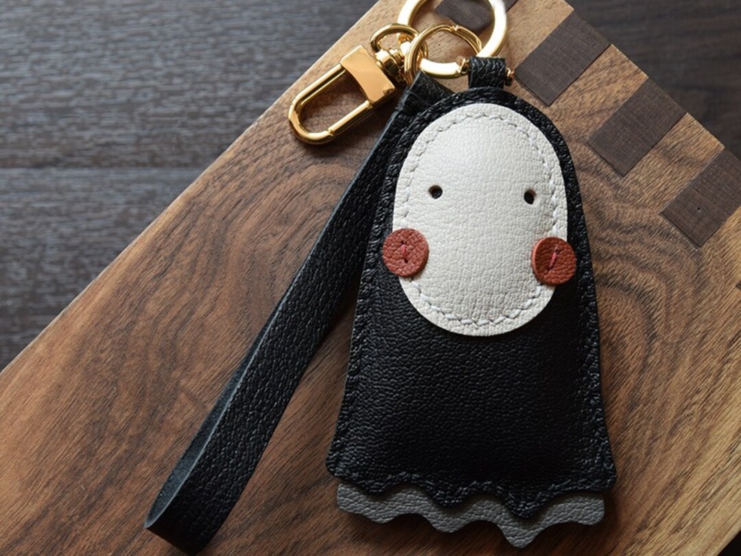 Leather No Face Faceless Bag Charm, Handmade Anime Kaonashi Charm, Cute ...