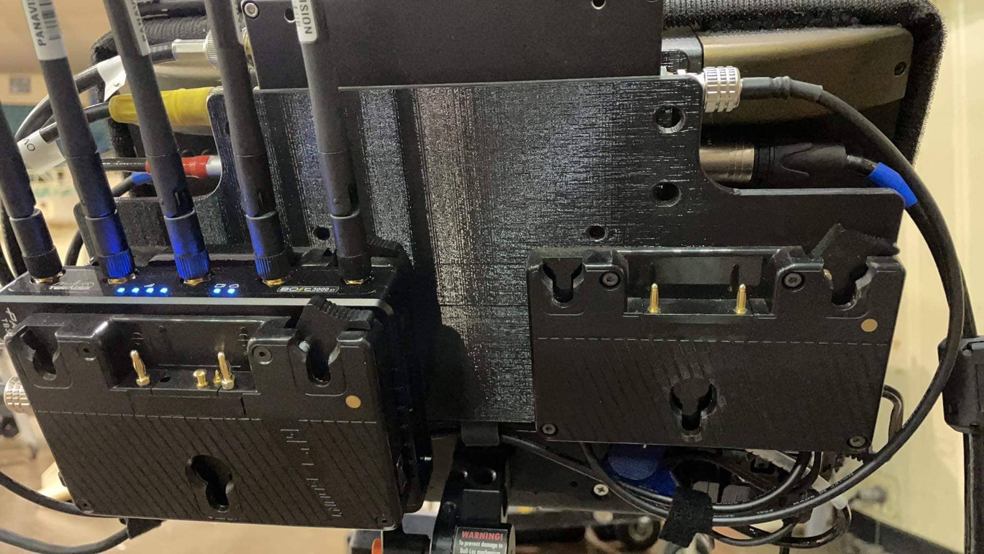 Smallhd 1303 Dual Battery/vou Cradle Plate - Etsy