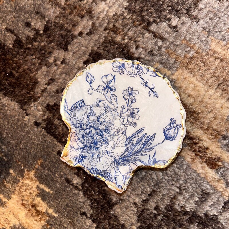 Painted Shells - Etsy