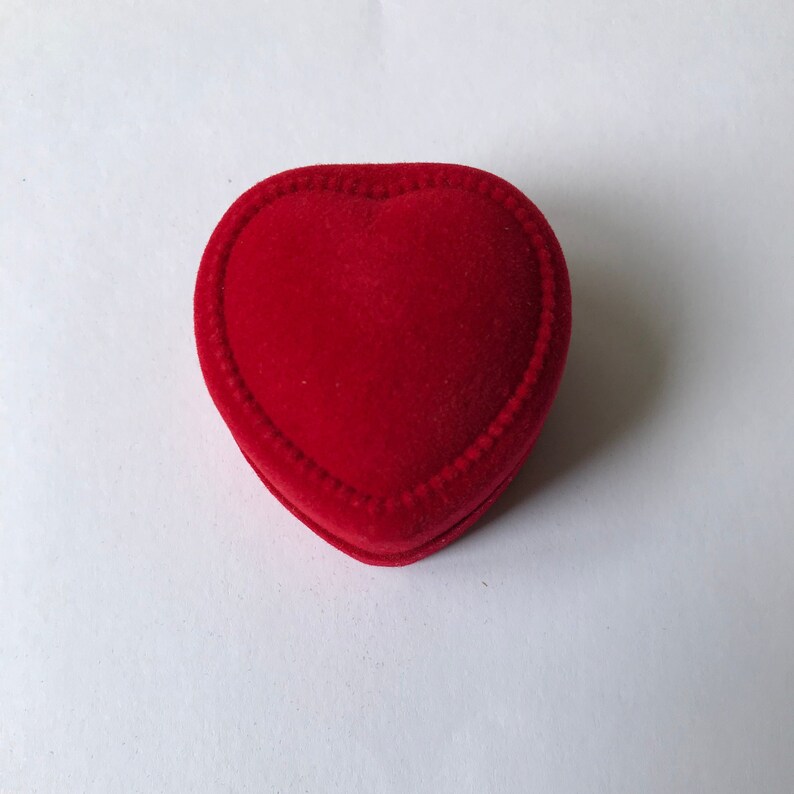 Heart Shaped Velvet Ring Box for Rings and Earrings White - Etsy