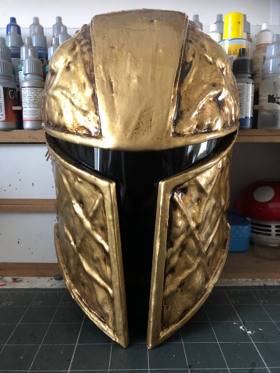 Mandalore the Ultimate Mando Mandalorian Hand Painted Star Wars Helmet ...