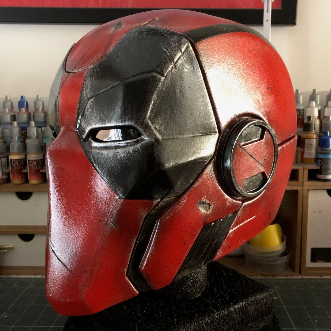 Deadpool Armour Armourised Iron Man Mask Helmet Marvel Comics Display ...