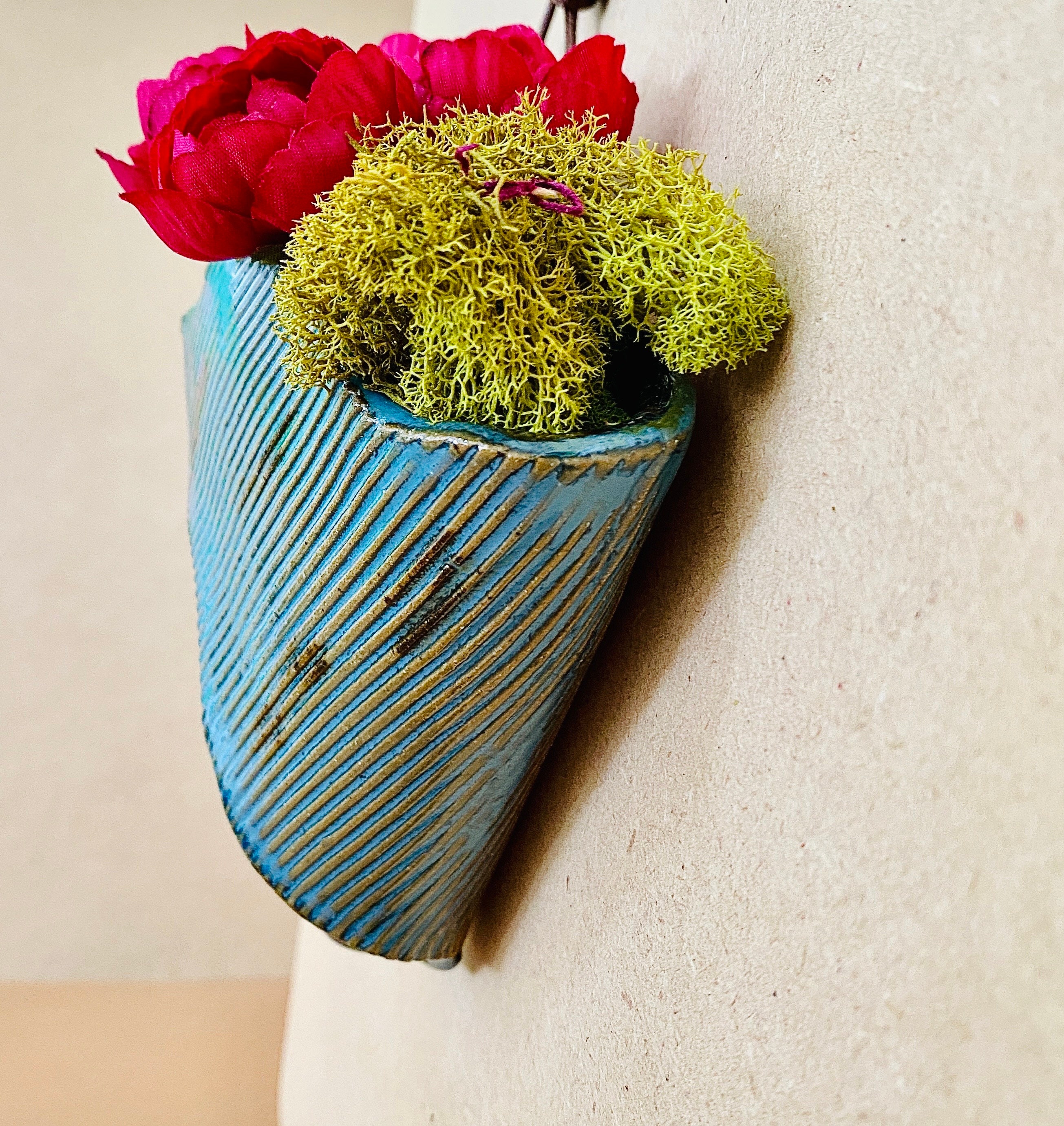 Contemporary Ceramic Wall Planter, Wall Flower Pot, Succulents, Air ...