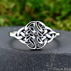10mm Triquetra Celtic Knot Silver Promise Ring • Womens Irish Serch ...