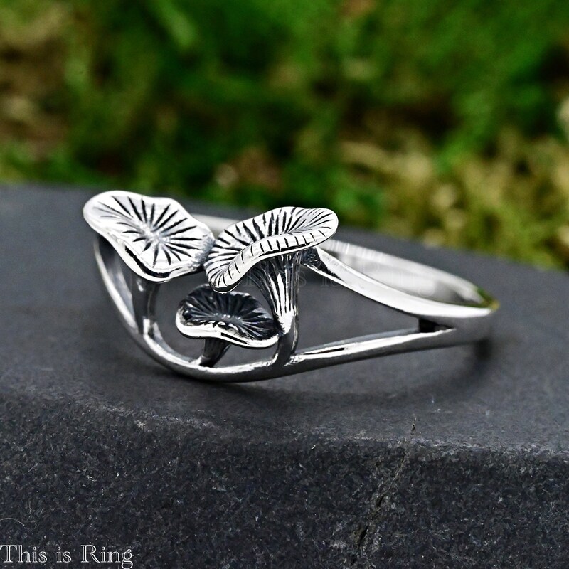 Mushroom Ring - Etsy