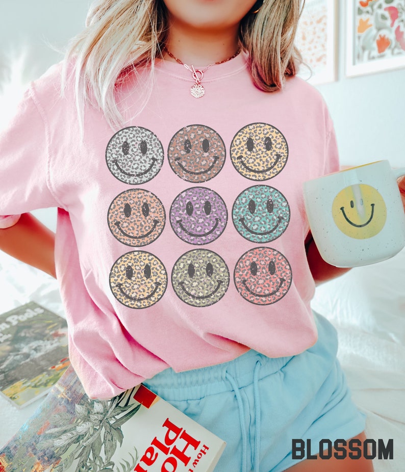 Smiley Face Shirt Comfort Colors Retro Dont Worry Be Happy - Etsy