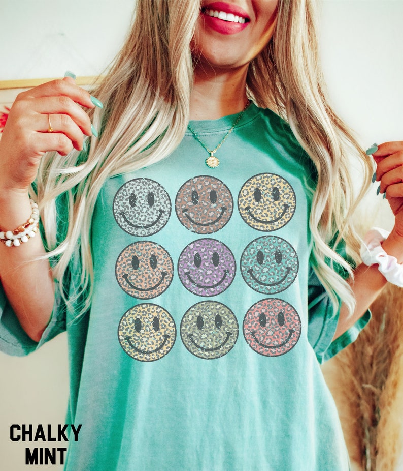 Smiley Face Shirt Comfort Colors Retro Dont Worry Be Happy - Etsy
