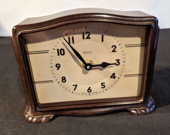 Vintage Bakelite Clock - Etsy UK