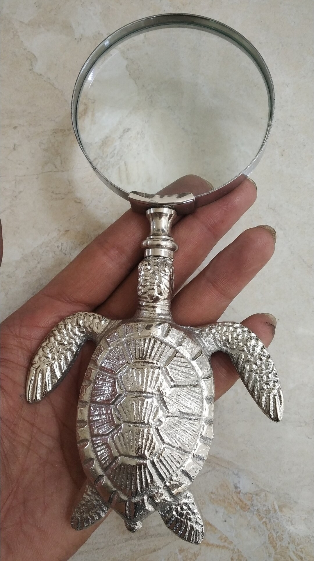 Turtle Shaped Handheld Magnifier | Magnifying Glass for Paper Reading ...