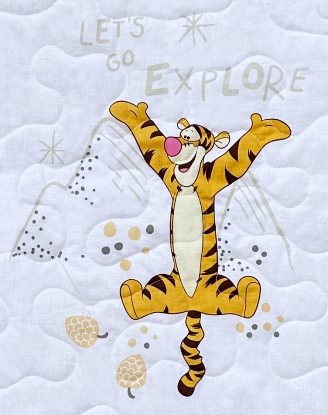 Winnie the Pooh Quilt, Tigger Baby Quilt, Baby Shower Quilt, Gender ...