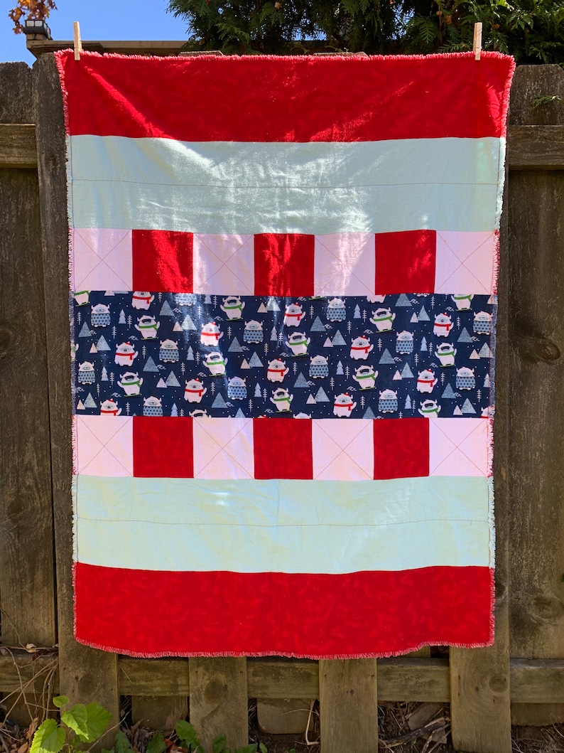 Christmas Flannel Rag Quilt ice Blue, Red and White With Dark Blue ...