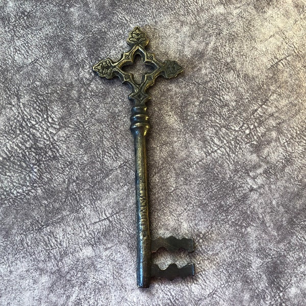 Antique Old Keys - Etsy