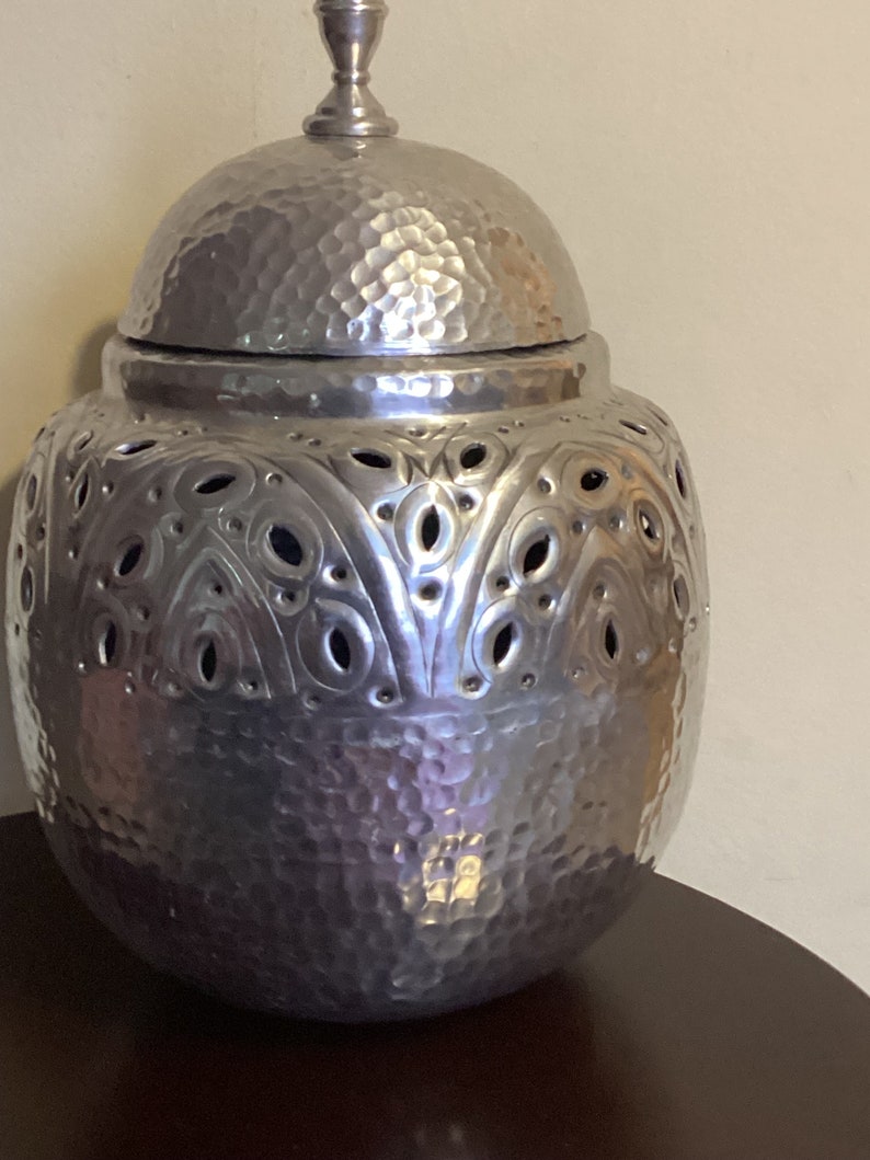 Vintage Traditional Silver Pierced Ginger Bowl With Lid - Hammered ...