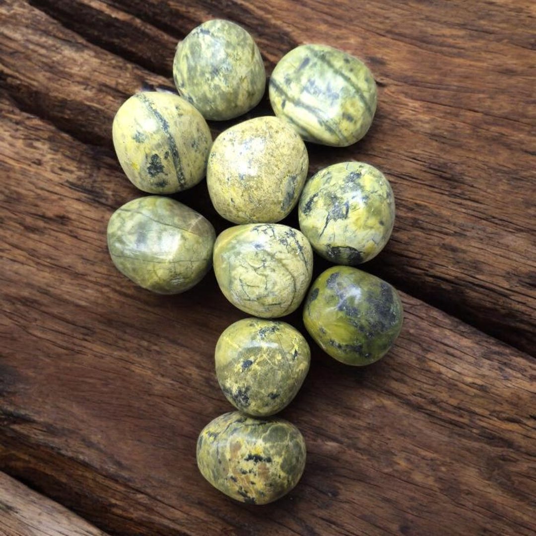Serpentine - Tumbled Stone - Lithotherapy - Transformation Stone ...
