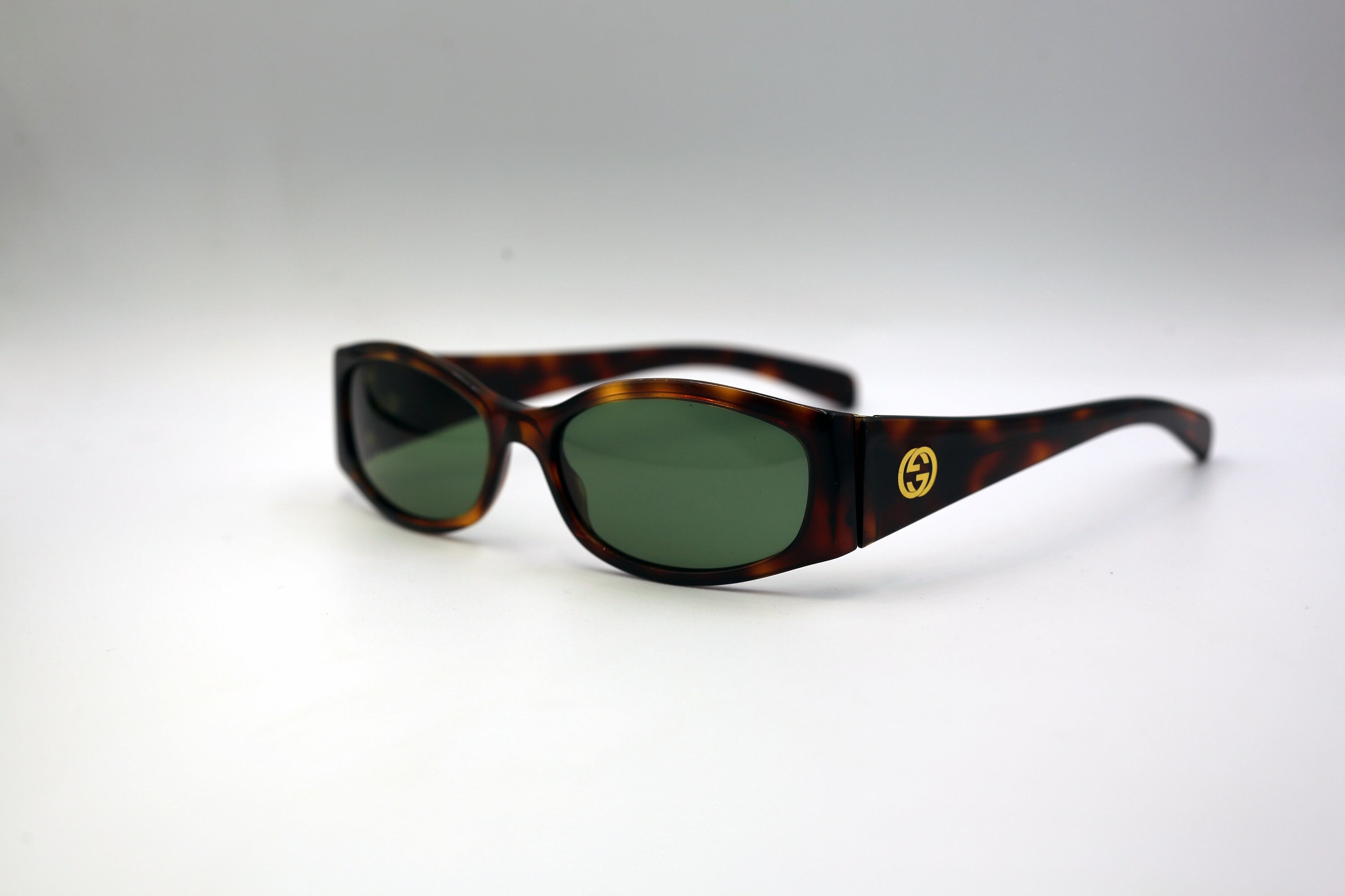 Gucci 90s Sunglasses Tortoiseshell GG Green Lens - Etsy