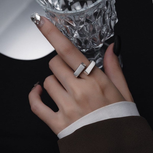 Two Finger Ring - Etsy