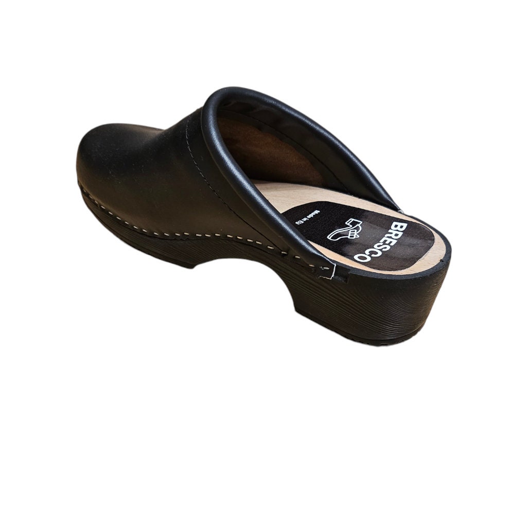 PU Black Wooden Clogs With Cushioning Foam on the Instep of the Upper ...