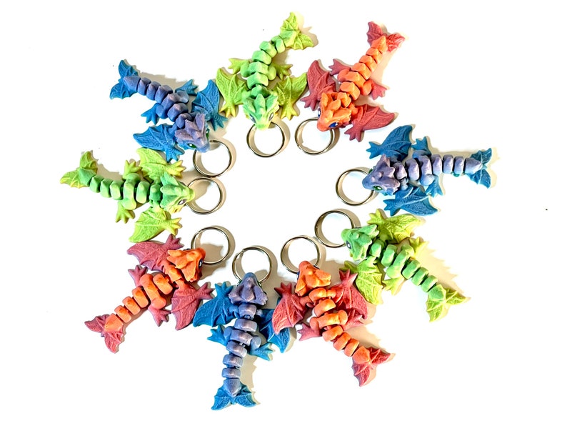 Baby Dragons Wyvern Keychain Dragon Fidget Articulated Keychain Easter ...