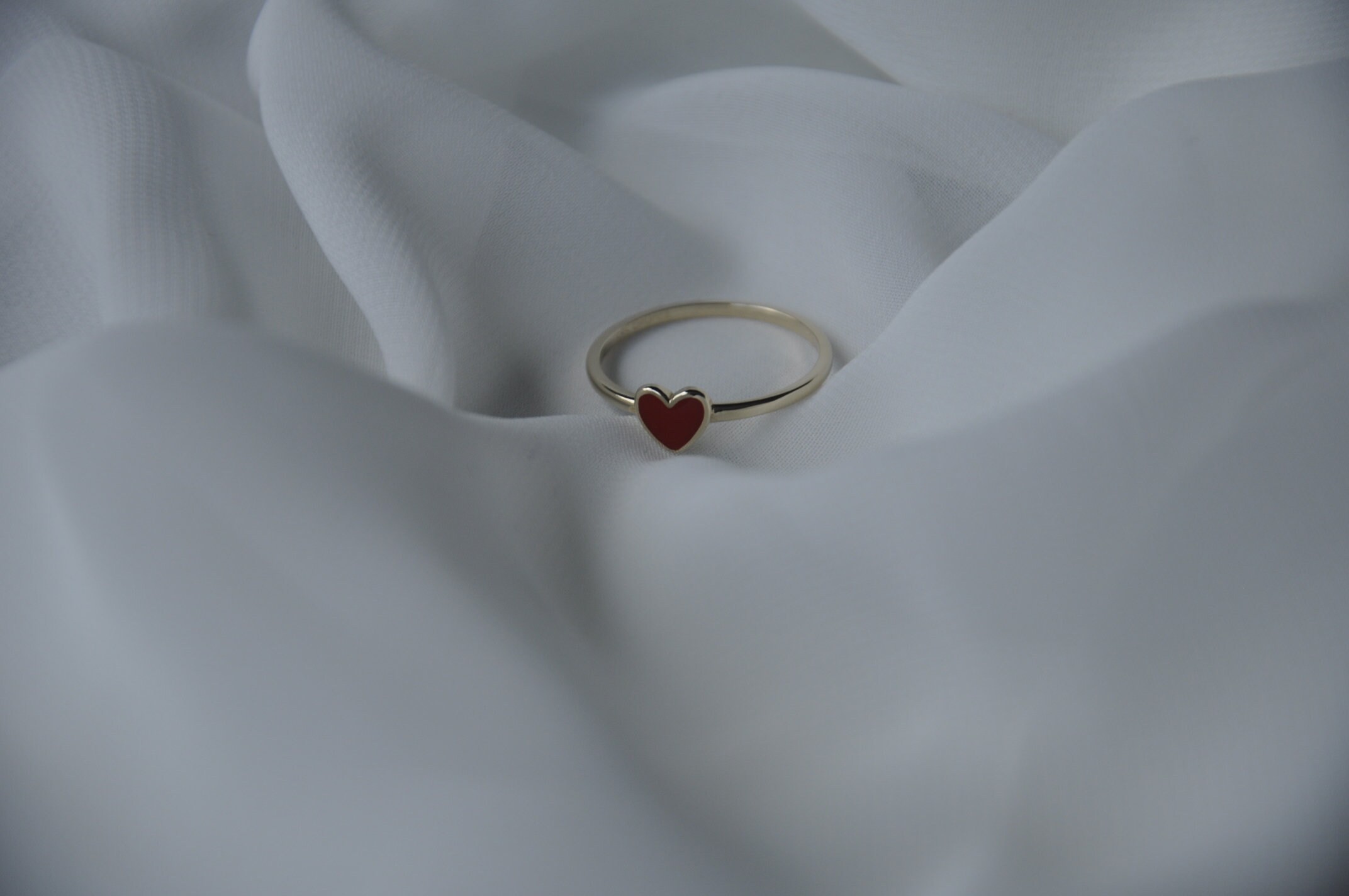 14k Solid Gold Heart Ring, Love Heart Ring for Mom, Initial Ring for ...