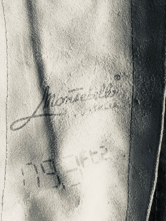 Vintage Medieval fencing costume vest and cape in gol… - Gem