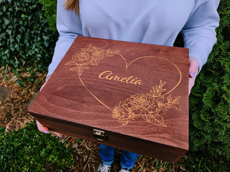 Engraved Floral Wooden Keepsake Box, Personalized Memory Box - Etsy