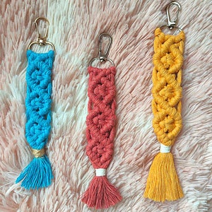 Macrame Keychain Pattern PDF Lanyard Boho Keychain Modern Macrame Accessory Tutorial Instant ...