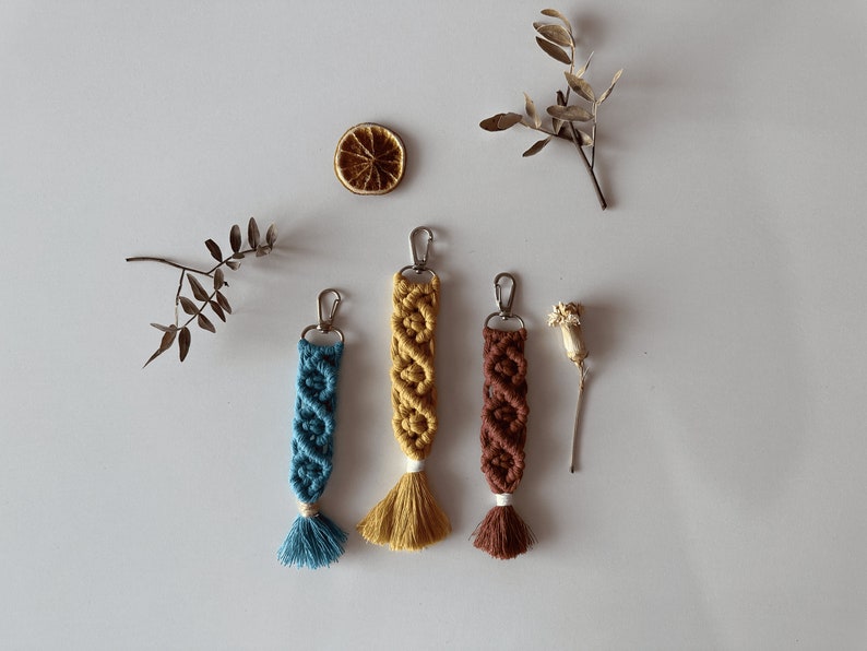 Macrame Keychain Pattern PDF Lanyard Boho Keychain Modern - Etsy