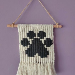 Macrame Animal Paw Pattern / Pixel Paw Macrame Wall Hanging PDF ...