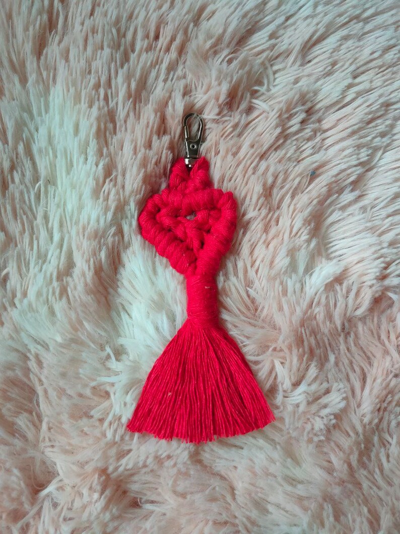 Macrame Heart Keychain Pdf Tutorial Easy Heart Macrame Gift - Etsy