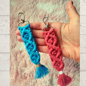 Macrame Keychain Pattern PDF Lanyard Boho Keychain Modern Macrame ...