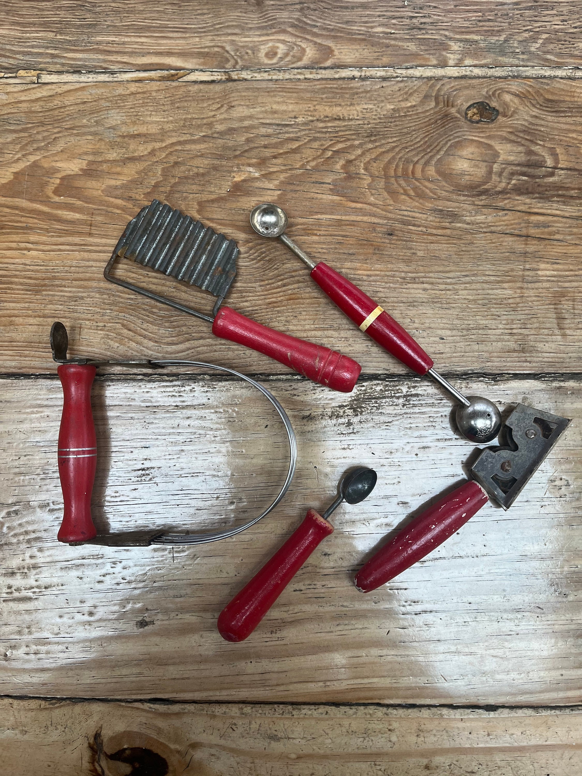 Vintage Kitchen Red Handle Kitchen Tools Set of 5 - Etsy