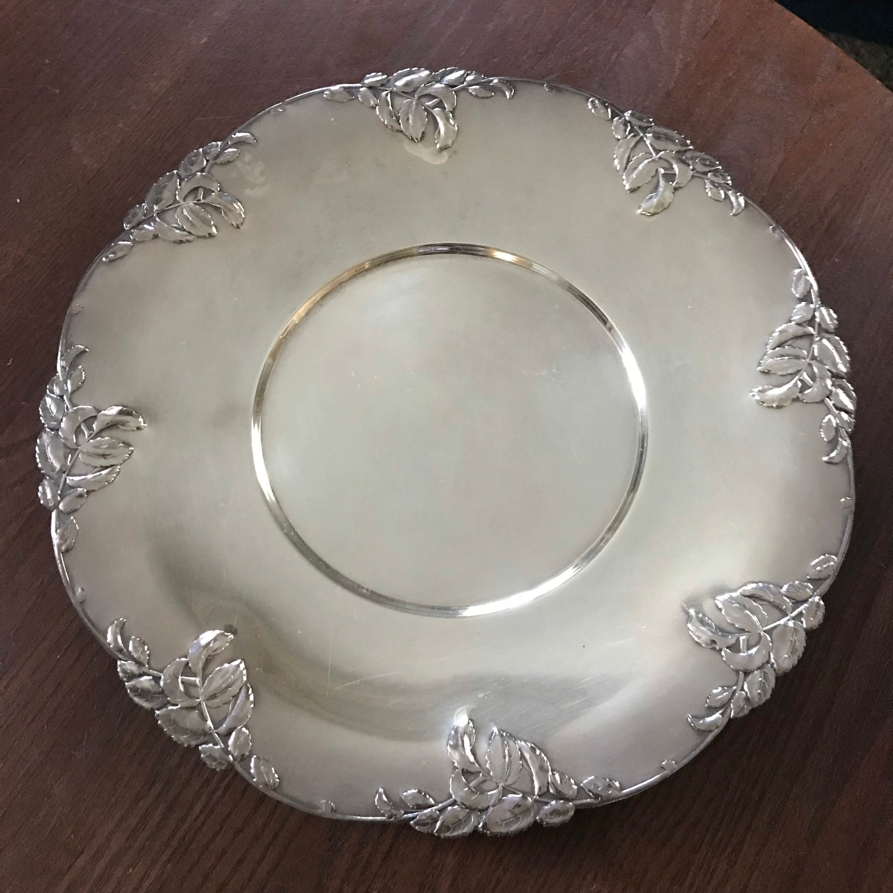 Vintage Wallace Silverplate Baroque-style 12 Bread or - Etsy