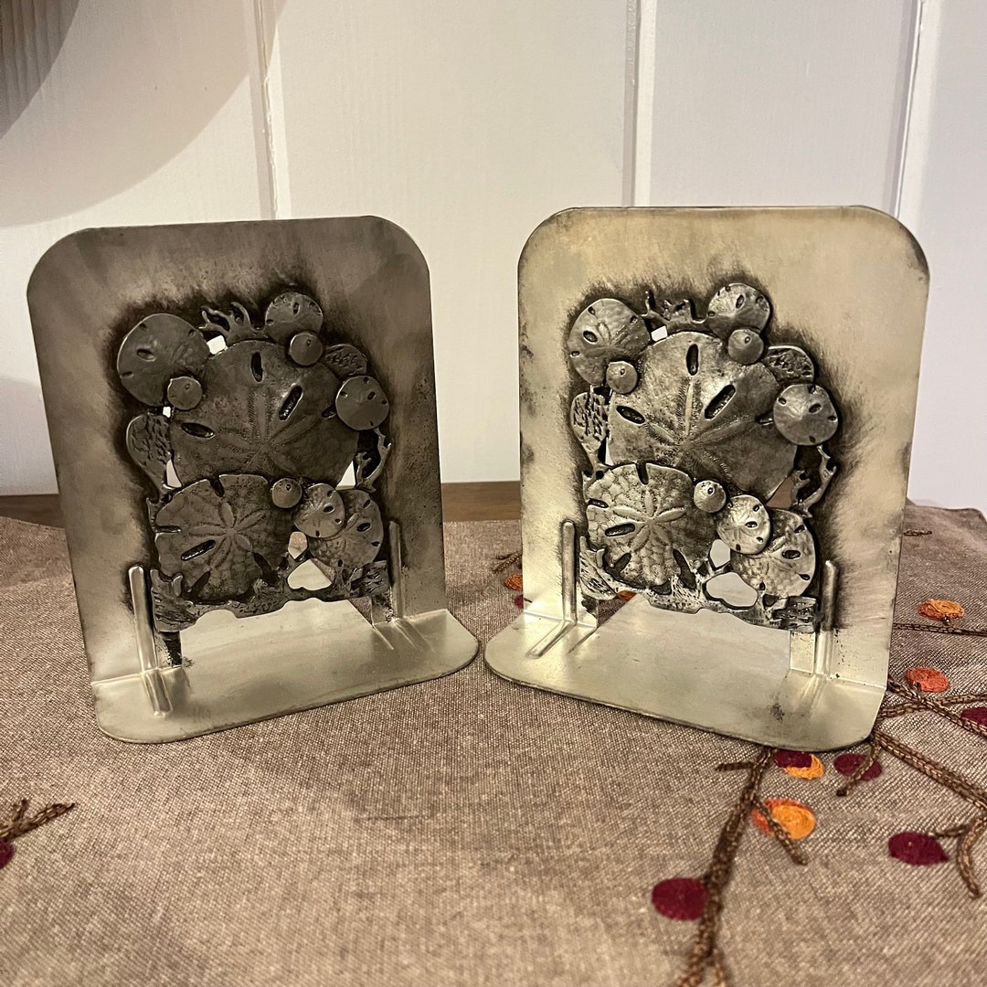 Fun Vintage Metzke Metal Bookends With Pewter Sand Dollars - Etsy