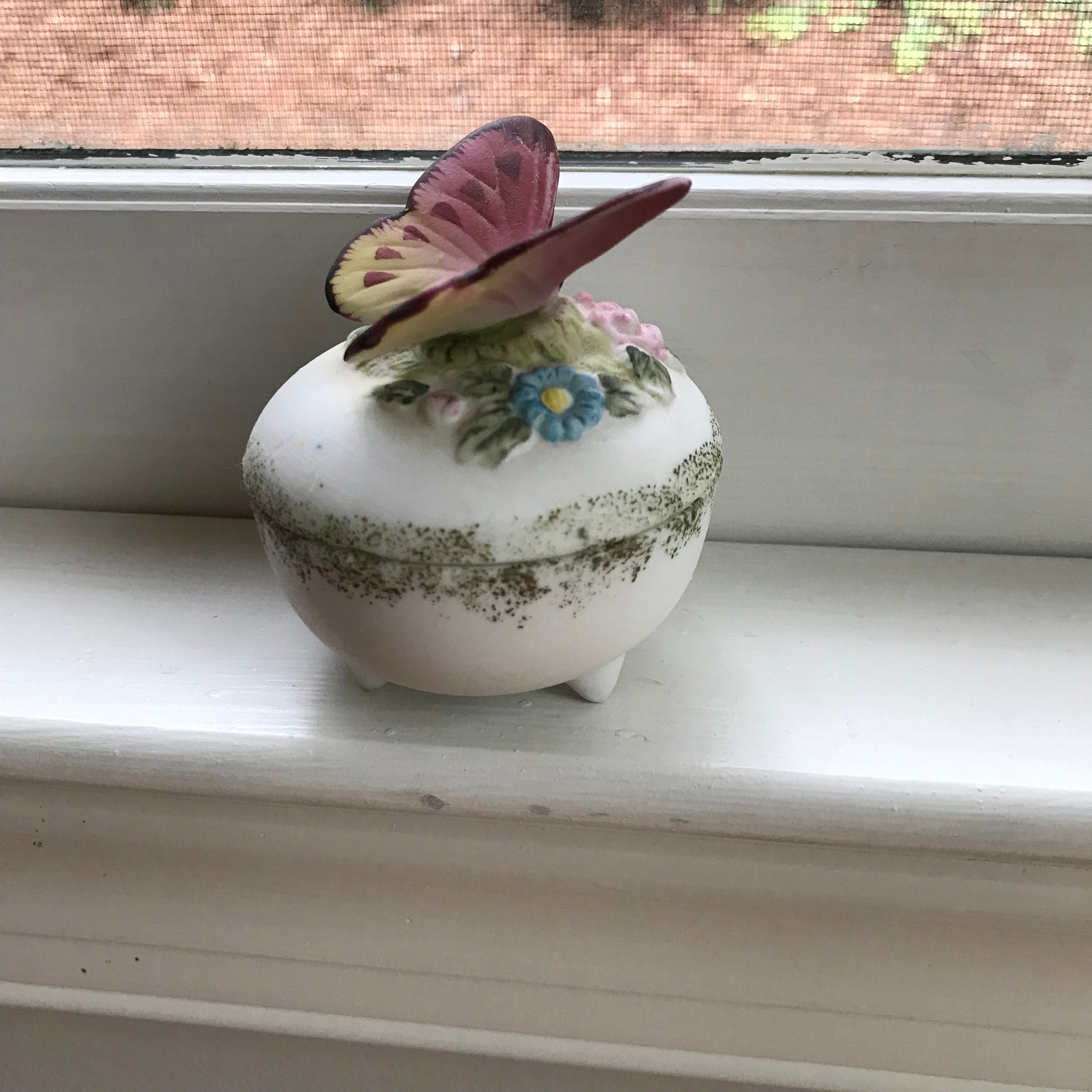 Vintage Lefton Porcelain Pink Butterfly Floral Round 3-legged - Etsy