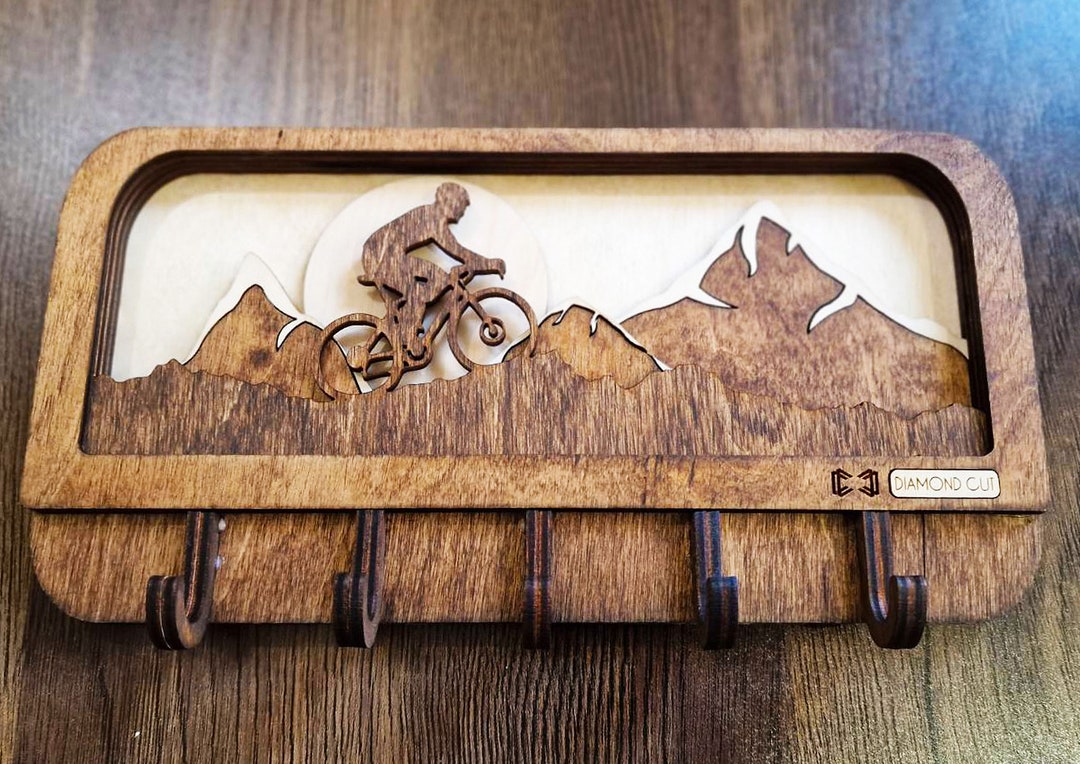 Accueil Porte-clés Montagnes Biker Fichiers découpés au laser, fichier ...