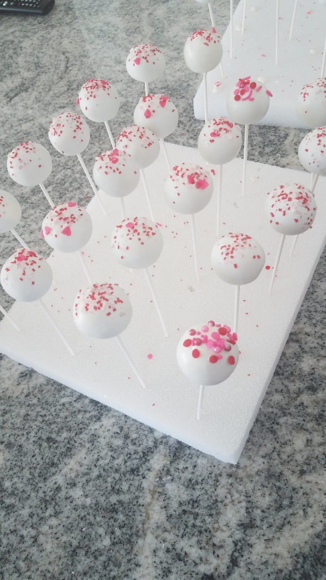 CUSTOM CAKE POPS Cake Pops Birthdays Baby Shower Gender - Etsy