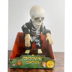 Vintage Gemmy Groovin Ghoul Dancing Skeleton Grave Raver Livin La Vida ...