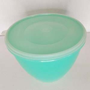 Vintage Jadeite Green Tupperware Domed Lettuce Crisper/ Keeper, 1960s ...
