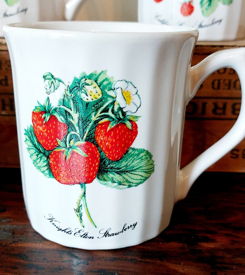 Vintage 1970s Strawberry Mugs CHOICE of Mug - Etsy