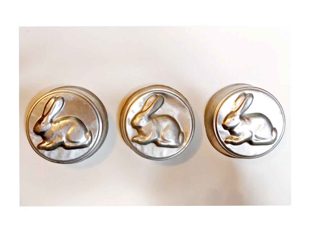 Vintage Aluminum Round Bunny Molds 1950s - Etsy
