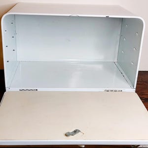1950s 1960s Vintage Kitchen Breadbox, Mid-century Mod White Enamel ...