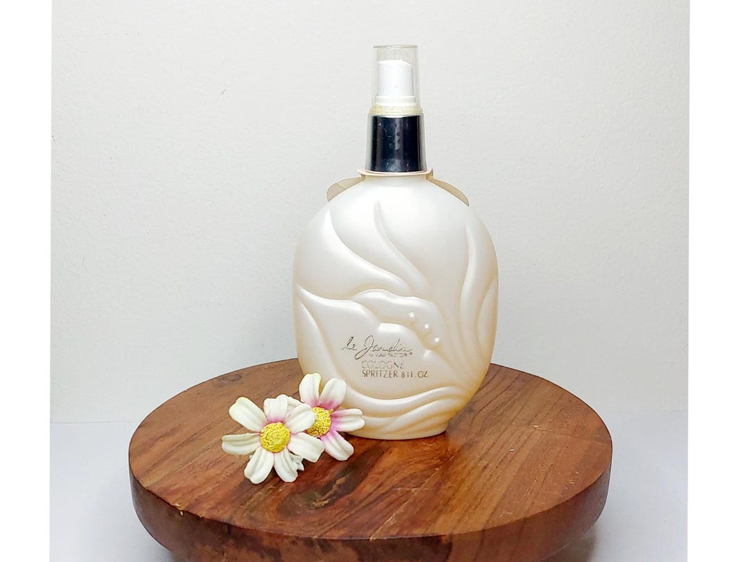 Vintage Le Jardin by Max Factor Cologne Spritzer 8 Fl Oz Plastic Bottle ...
