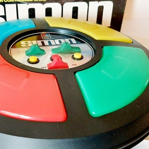 Vintage 1978 SIMON Milton Bradley Electronic Color Memory Game With ...