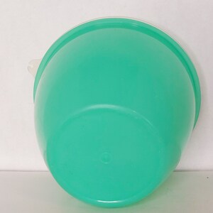 Vintage Jadeite Green Tupperware Domed Lettuce Crisper/ Keeper, 1960s ...