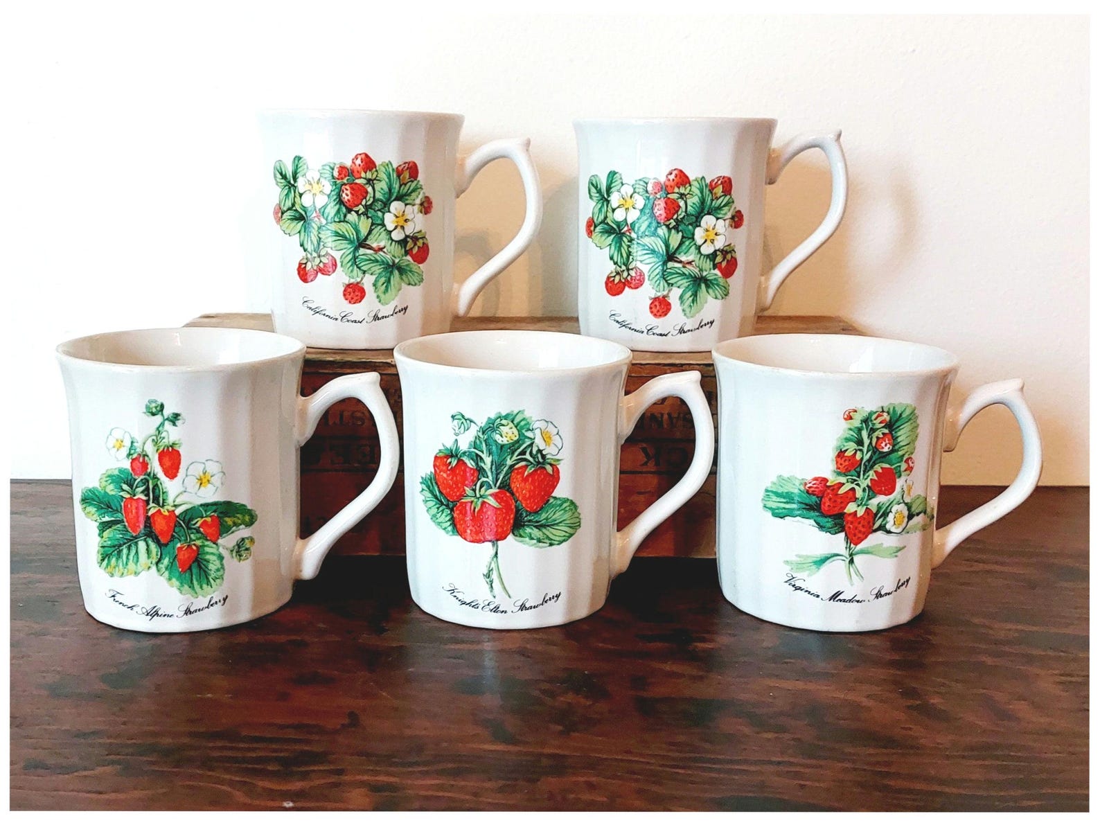 Vintage 1970s Strawberry Mugs CHOICE of Mug - Etsy