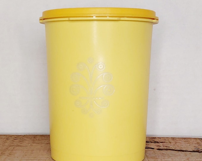 Vintage Tupperware Ketchup and Mustard Dispensers, MCM Kitchenware - Etsy