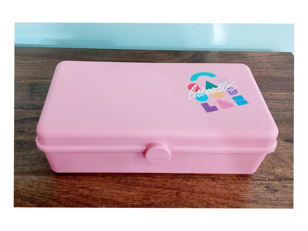 Vintage 1980s 1990s Small Caboodles Makeup Case Organizer Bubble Gum ...
