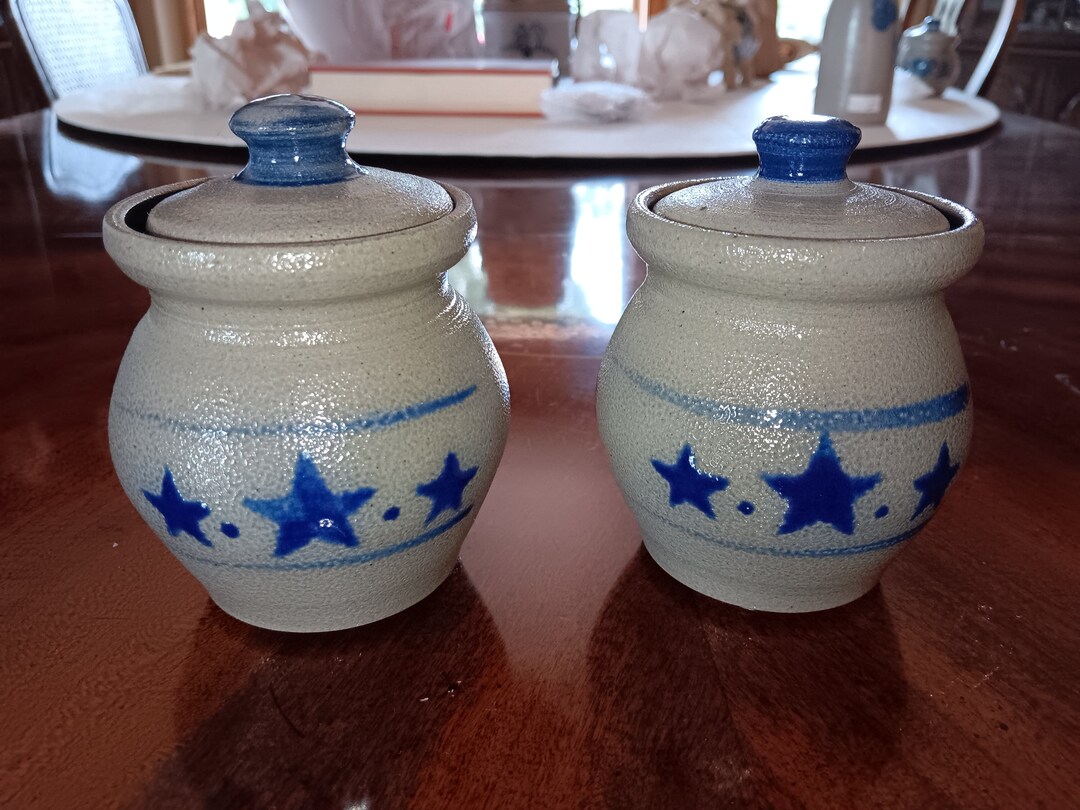 Vintage Pair of Rowe Pottery Works Stoneware Sugar Bowls With Lids Star ...