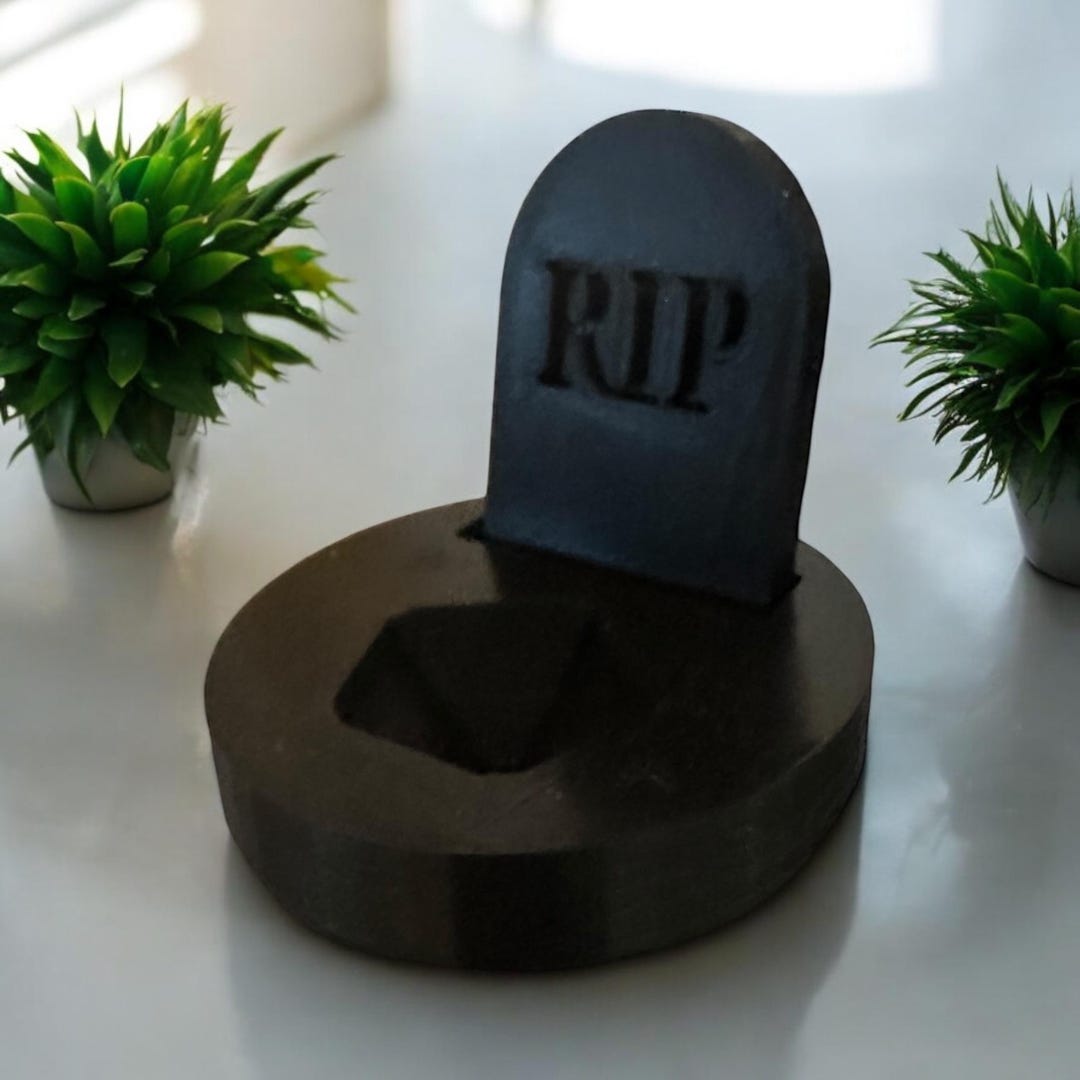 Dice Tombstone and Grave | TTRPG |DND - Etsy